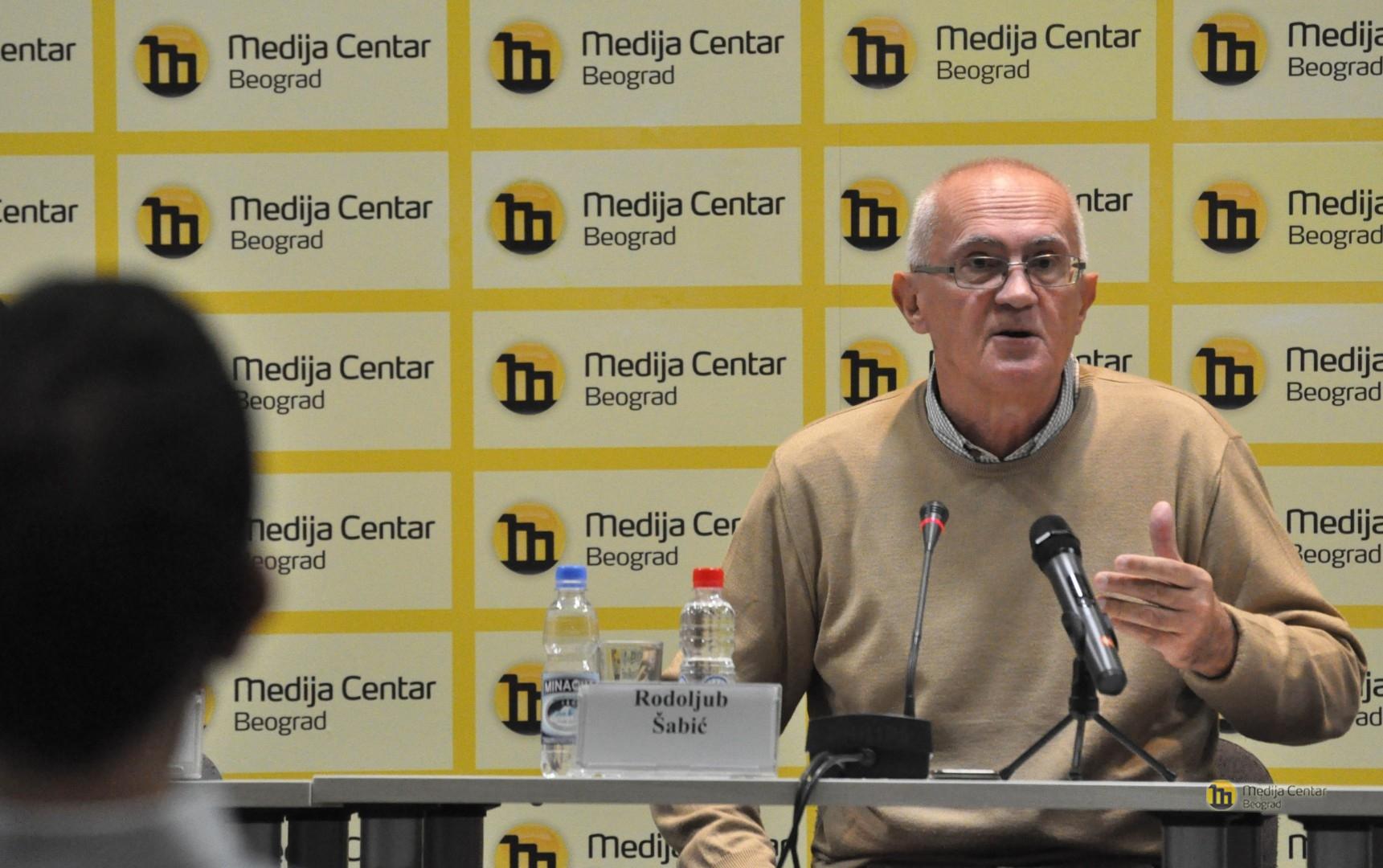 Pucnjava u Ribnikaru: Kako su Vučić i Milić prekršili zakone | BIRN